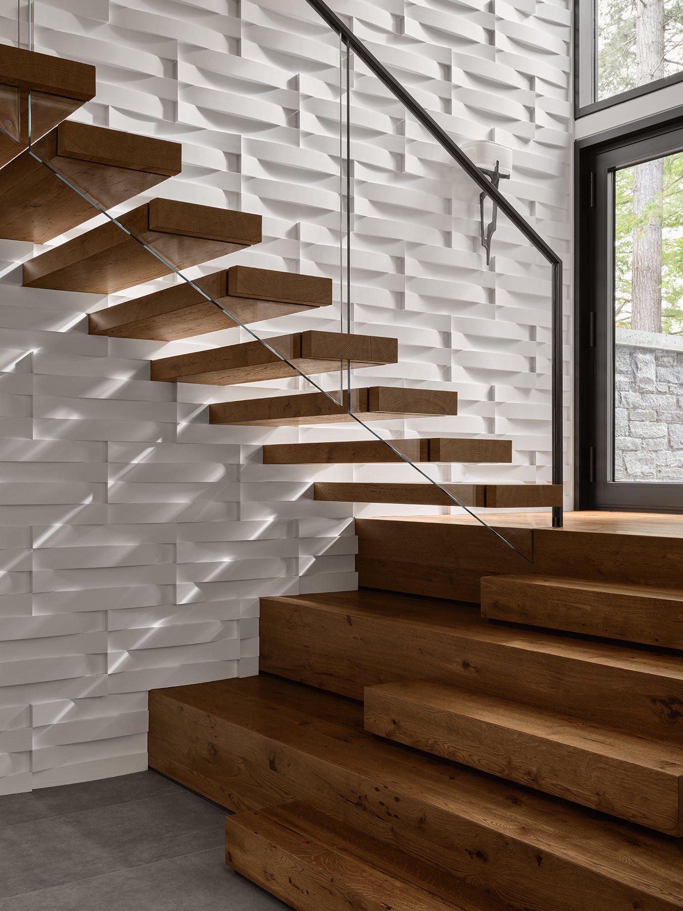 Modern Muskoka Masterpiece – Northern Wide Plank