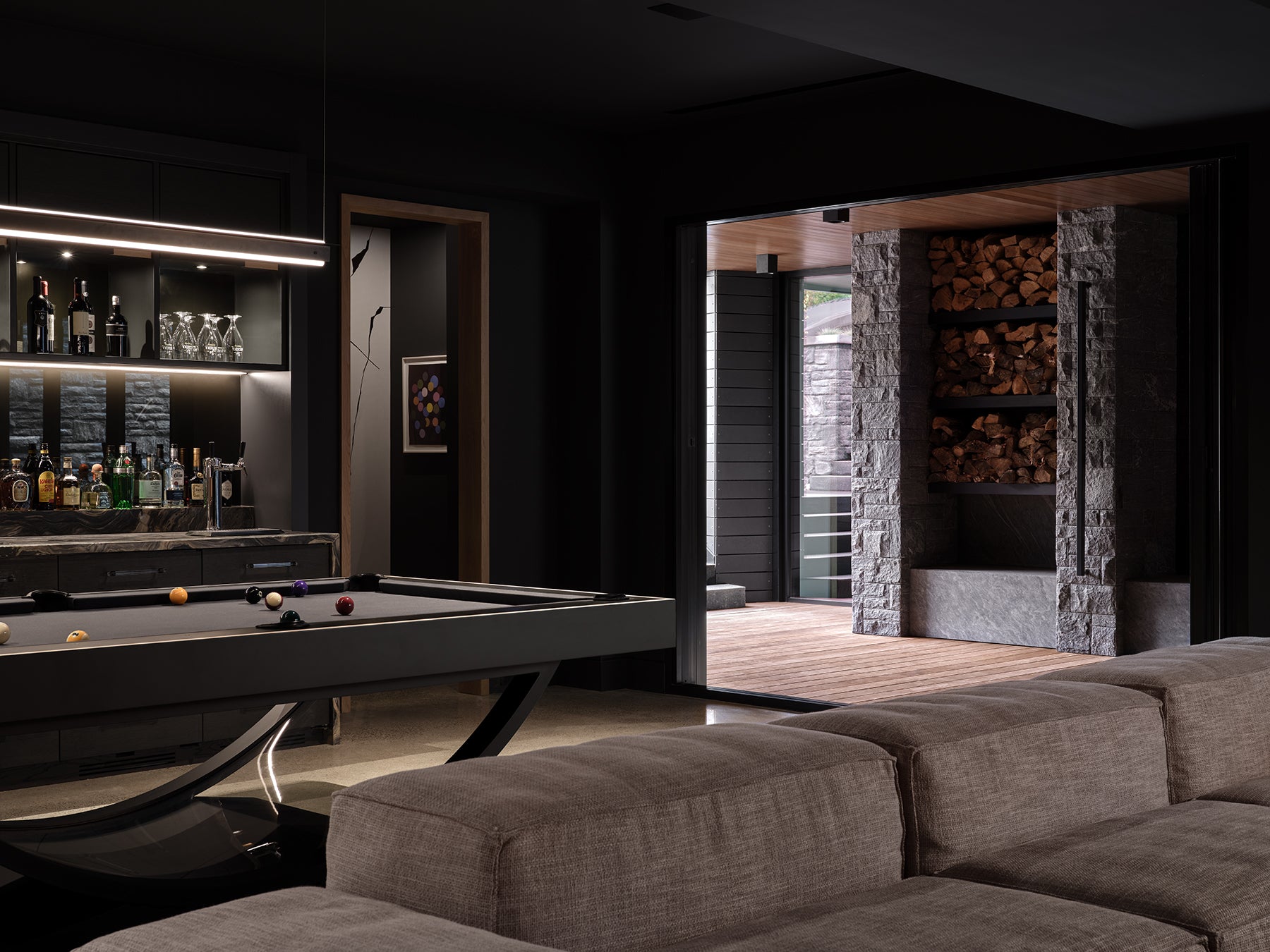 Modern Muskoka Masterpiece – Northern Wide Plank